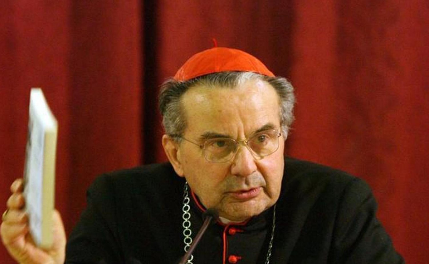 A Priest Reveals the Dramatic Last Words of Cardinal Caffarra ...